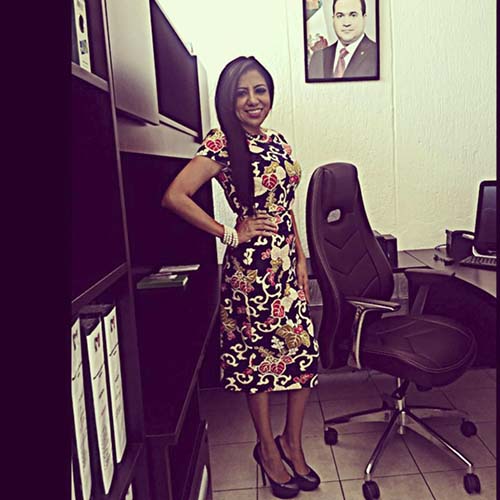 Lorena Piñón, la renuncia esperada